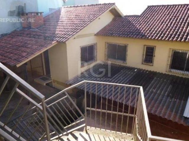 Casa para Venda 100m², 3 dormitórios, sendo 1 suites, 3 vagas Morro Santana