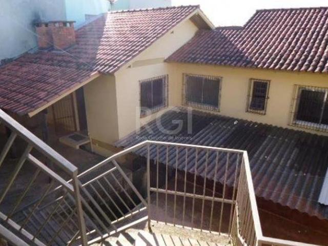 Casa para Venda 100m², 3 dormitórios, sendo 1 suites, 3 vagas Morro Santana