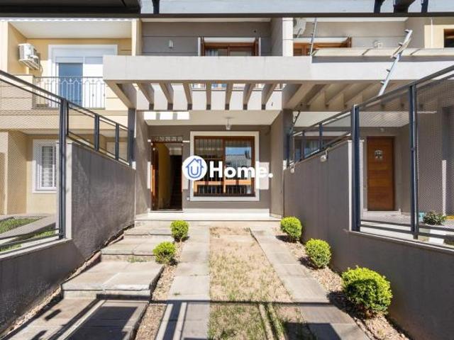 Casa para Venda 135.78m², 3 dormitórios, sendo 3 suites, 1 vaga Guarujá