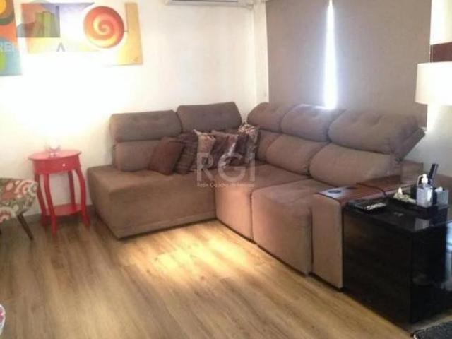 Casa para Venda 130m², 3 dormitórios, sendo 2 suites, 6 vagas Nonoai