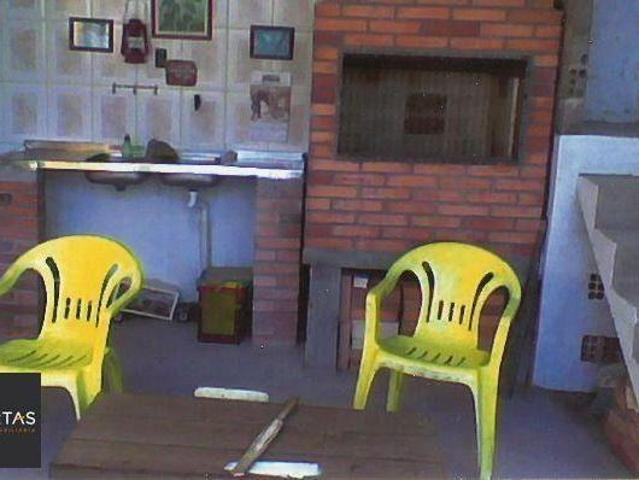 Casa para Venda 130m², 3 dormitórios, 2 vagas Lomba do Pinheiro