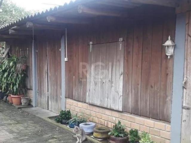 Casa para Venda 132m², 2 dormitórios, 2 vagas Lami, Porto Alegre