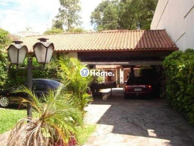 Casa para Venda 144m², 3 dormitórios, sendo 2 suites, 4 vagas São João