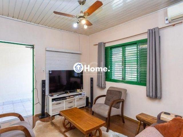Casa para Venda 143.32m², 3 dormitórios, sendo 1 suites, 5 vagas Parque Sant