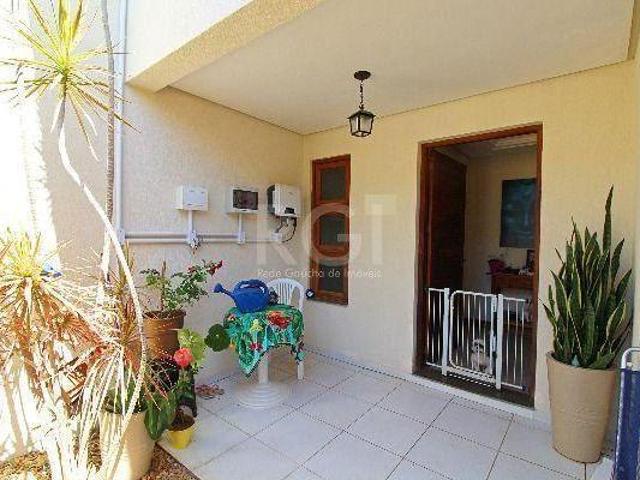 Casa para Venda 159.84m², 3 dormitórios, sendo 1 suites, 1 vaga Lagos De Nov