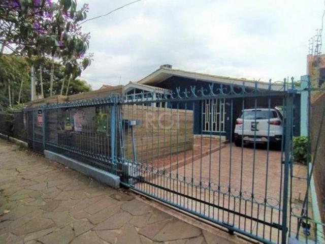 Casa para Venda 150m², 4 dormitórios, sendo 3 suites, 2 vagas Jardim Verde