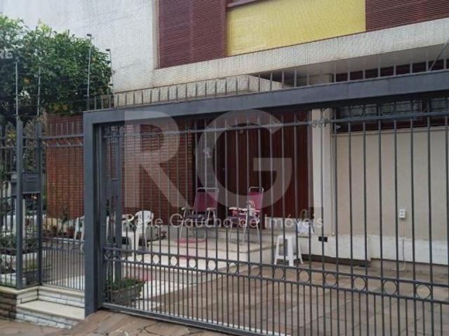 Casa para Venda 150m², 3 dormitórios, sendo 1 suites, 3 vagas Petrópolis