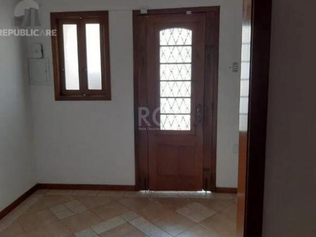 Casa para Venda 150m², 3 dormitórios, sendo 1 suites, 4 vagas Floresta