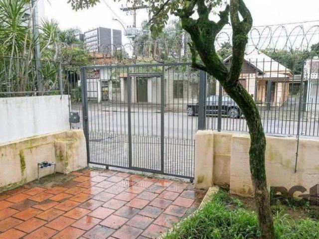 Casa para Venda 150m², 3 dormitórios, 2 vagas Teresópolis