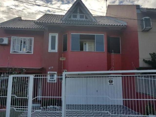 Casa para Venda 165.52m², 3 dormitórios, sendo 1 suites, 2 vagas Sarandí