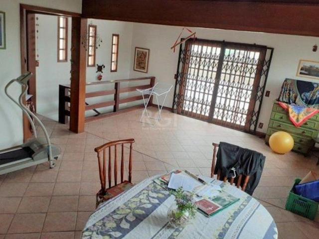 Casa para Venda 165.65m², 3 dormitórios, sendo 1 suites, 2 vagas Vila Nova