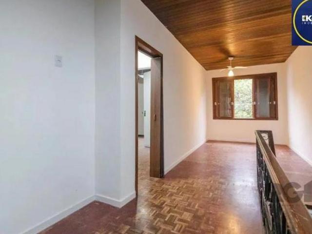 Casa para Venda 160m², 3 dormitórios, sendo 1 suite, 2 vagas Teresópolis