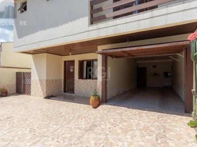 Casa para Venda 175m², 3 dormitórios, sendo 1 suites, 3 vagas Aberta Dos Mor