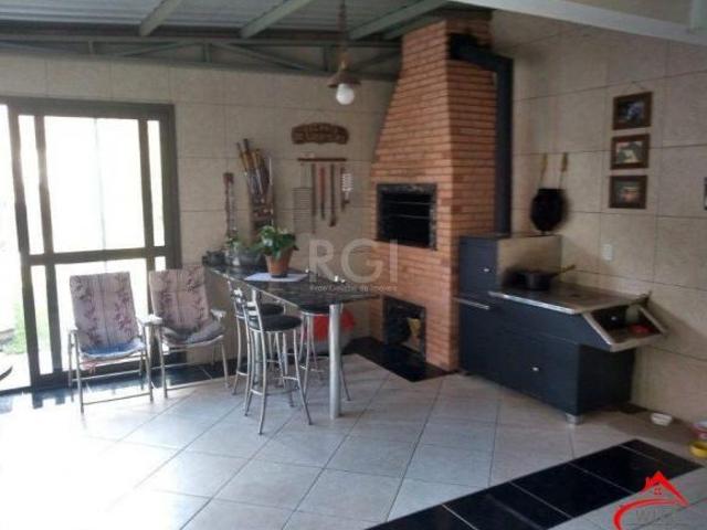 Casa para Venda 188.54m², 3 dormitórios, sendo 1 suites, 2 vagas Agronomia