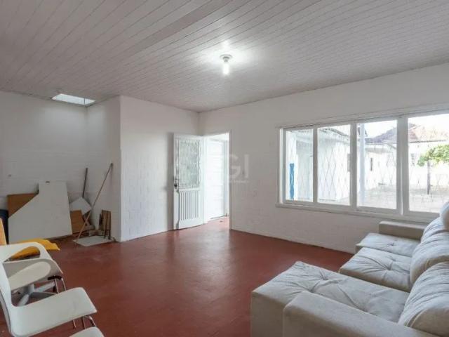 Casa para Venda 180.2m², 3 dormitórios, 3 vagas Medianeira