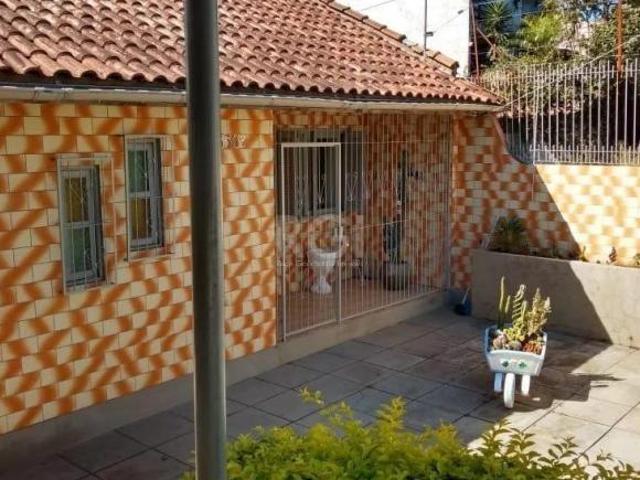 Casa para Venda 180m², 3 dormitórios, 1 vaga Cavalhada