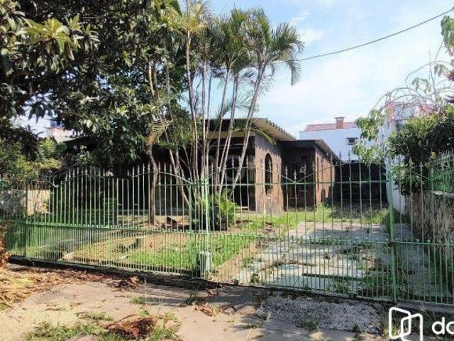 Casa para Venda 190.8m², 3 dormitórios, 4 vagas Rubem Berta