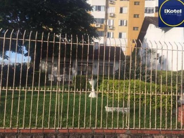 Casa para Venda 200m², 4 dormitórios, 4 vagas Glória