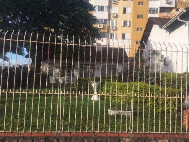 Casa para Venda 200m², 4 dormitórios, 4 vagas Glória