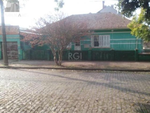 Casa para Venda 200m², 3 dormitórios, 6 vagas São Geraldo