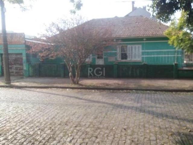 Casa para Venda 200m², 3 dormitórios, 6 vagas São Geraldo