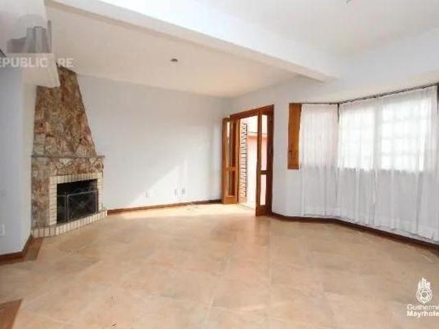 Casa para Venda 212.52m², 3 dormitórios, sendo 1 suites, 2 vagas Imperial Pa