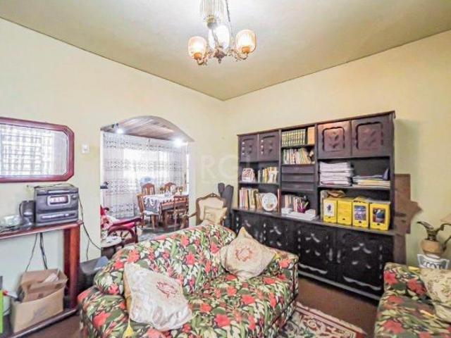 Casa para Venda 212m², 3 dormitórios, 3 vagas Azenha