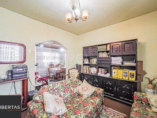Casa para Venda 212m², 3 dormitórios, 3 vagas Azenha