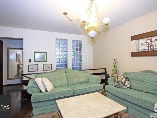 Casa para Venda 225.36m², 3 dormitórios, sendo 1 suites, 4 vagas Camaquã