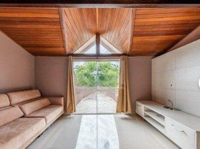 Casa para Venda 225.43m², 3 dormitórios, sendo 1 suites, 2 vagas Guarujá