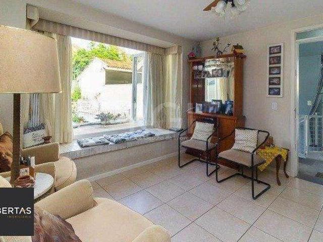 Casa para Venda 227m², 3 dormitórios, sendo 1 suites, 4 vagas Azenha