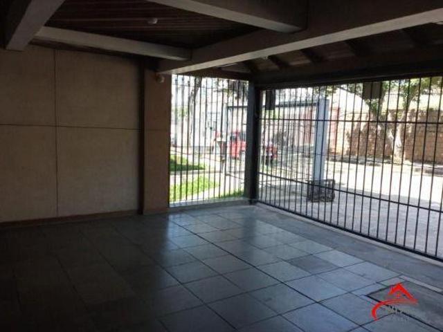 Casa para Venda 228m², 4 dormitórios, sendo 2 suites, 3 vagas Medianeira