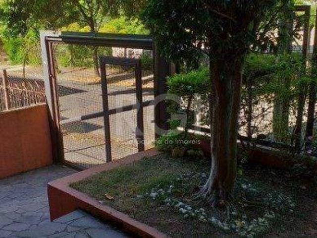 Casa para Venda 220m², 4 dormitórios, sendo 1 suites, 2 vagas Tristeza