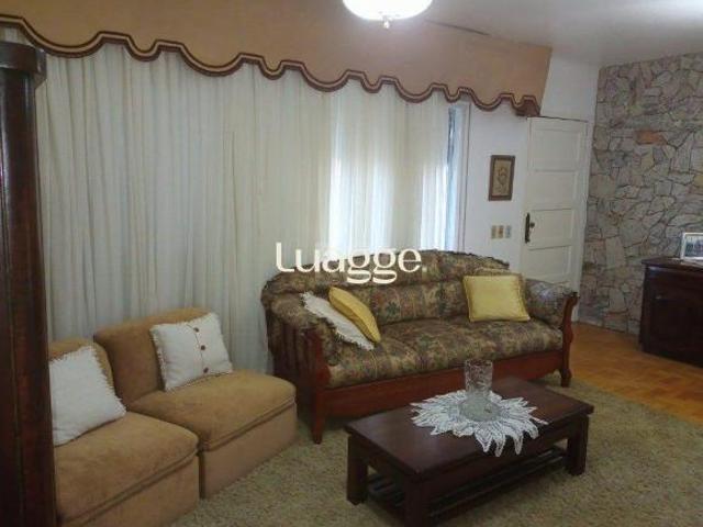Casa para Venda 220m², 3 dormitórios, sendo 1 suites, 1 vaga Camaquã