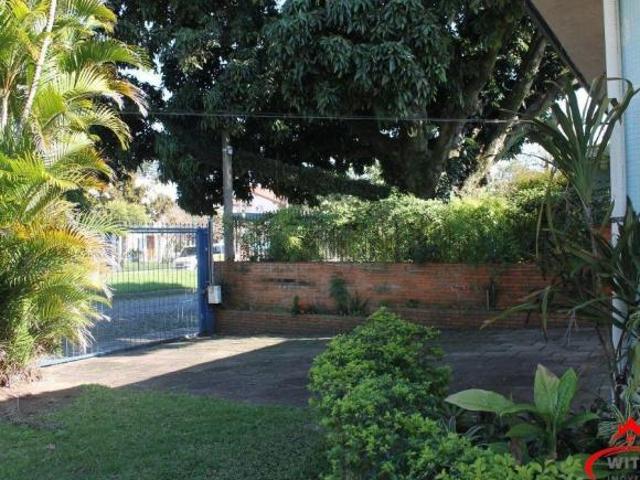 Casa para Venda 221m², 3 dormitórios, sendo 1 suites, 4 vagas Tristeza
