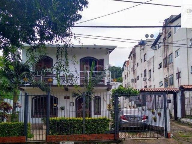 Casa para Venda 240m², 3 dormitórios, 3 vagas Teresópolis