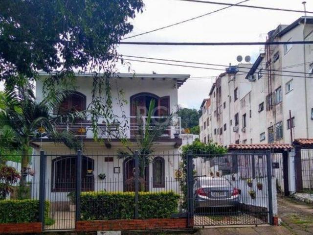 Casa para Venda 240m², 3 dormitórios, 3 vagas Teresópolis