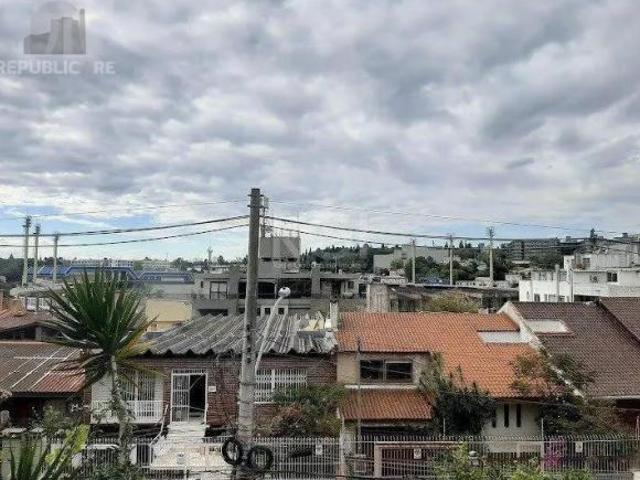 Casa para Venda 243m², 3 dormitórios, 5 vagas Medianeira