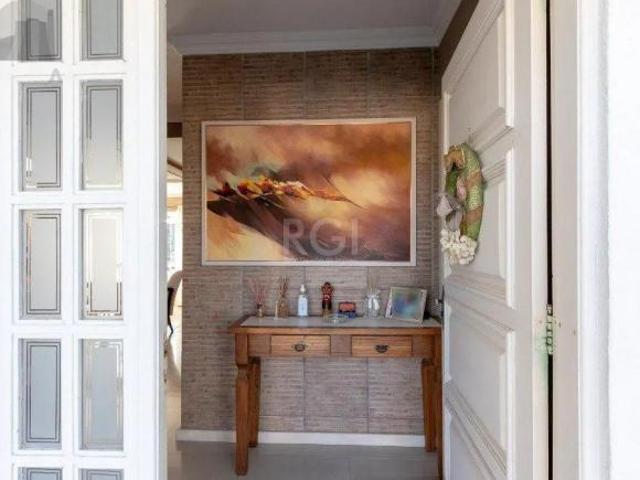 Casa para Venda 256.5m², 3 dormitórios, sendo 1 suites, 2 vagas Espirito San