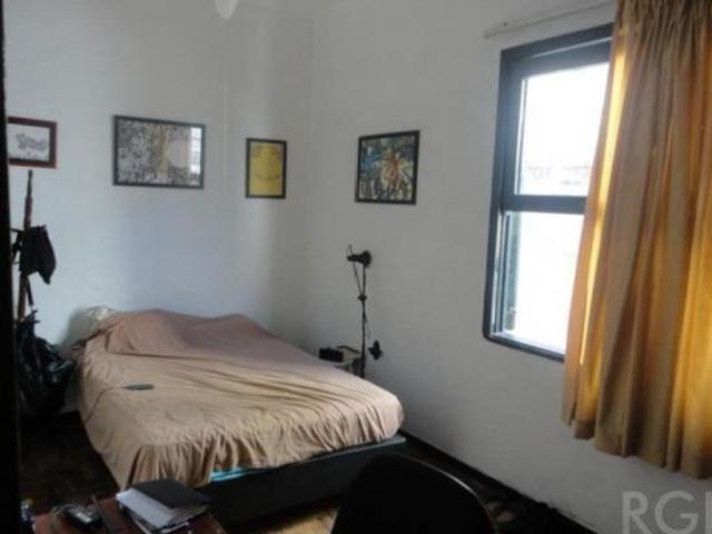 Casa para Venda 250m², 4 dormitórios, sendo 1 suites, 2 vagas Petrópolis
