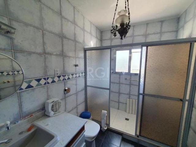 Casa para Venda 250m², 4 dormitórios, sendo 1 suites, 4 vagas Centro