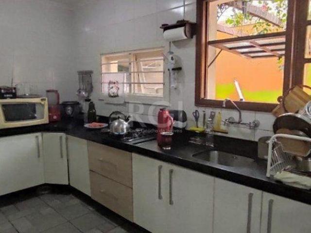 Casa para Venda 250m², 3 dormitórios, sendo 1 suites, 2 vagas Ipanema
