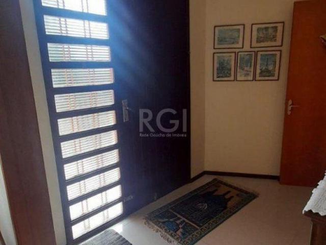 Casa para Venda 250m², 3 dormitórios, sendo 1 suites, 3 vagas Chácara das Pe