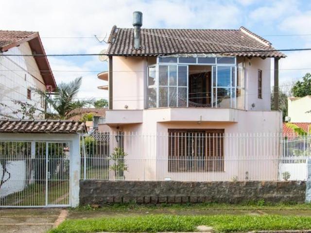Casa para Venda 253.35m², 3 dormitórios, sendo 1 suites, 4 vagas Serraria