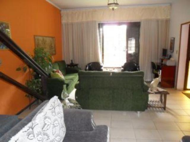 Casa para Venda 270m², 5 dormitórios, sendo 1 suites, Guarujá