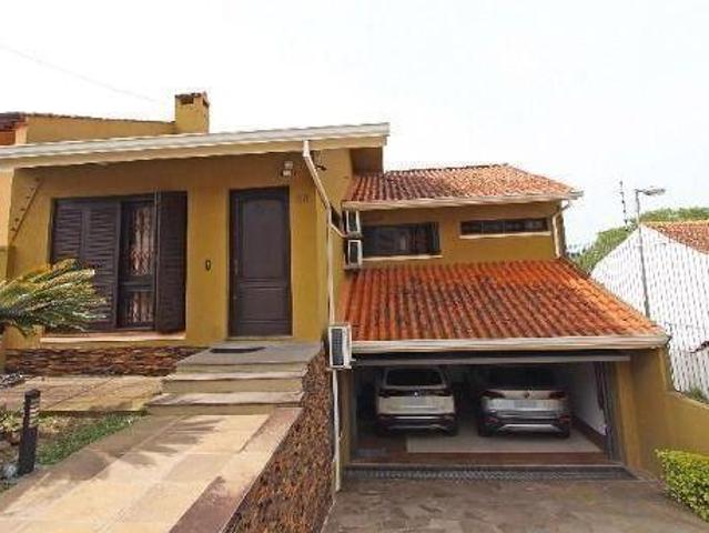 Casa para Venda 287.96m², 4 dormitórios, sendo 1 suites, 4 vagas Imperial Pa