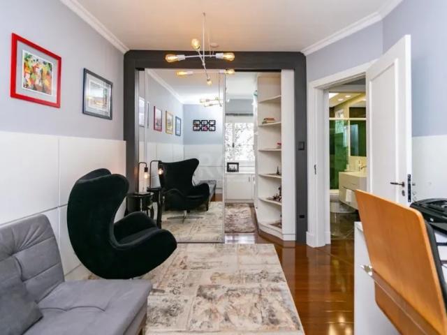 Casa para Venda 288.88m², 3 dormitórios, sendo 3 suites, 4 vagas Vila Conceição