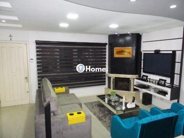 Casa para Venda 290m², 3 dormitórios, sendo 1 suites, 6 vagas Aberta Dos Mor