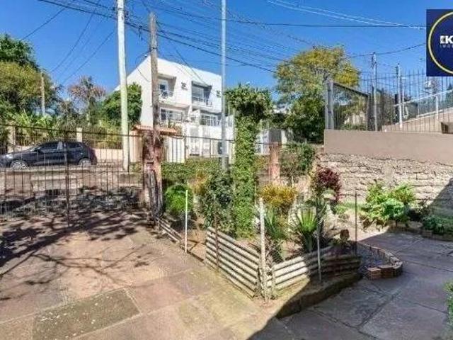 Casa para Venda 2 dormitórios, 1 vaga Tristeza
