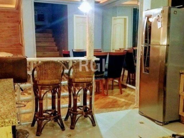 Casa para Venda 300m², 2 dormitórios, sendo 1 suites, 3 vagas Belém Novo